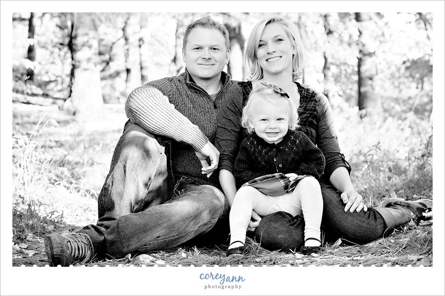 Portrait • The Lucic Family • Virginia Kendall Park - Corey Ann Photography