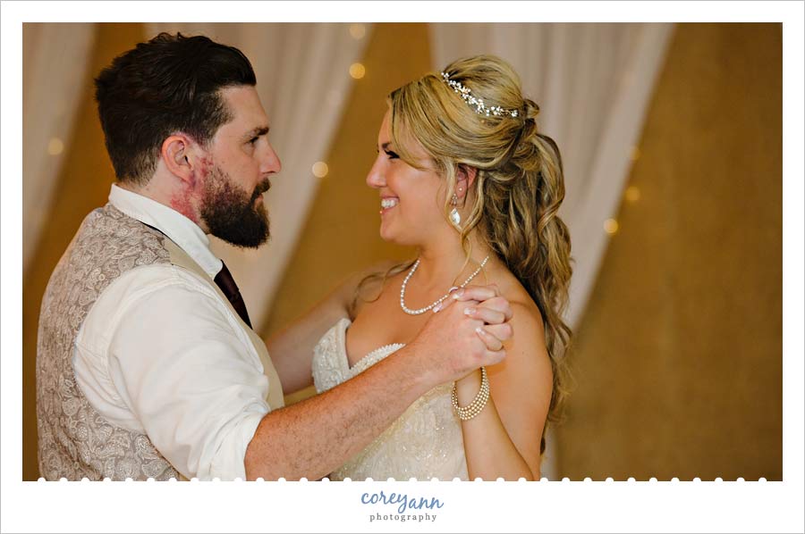 Pine View Acres Wedding with Lauren and David - Corey Ann Photography