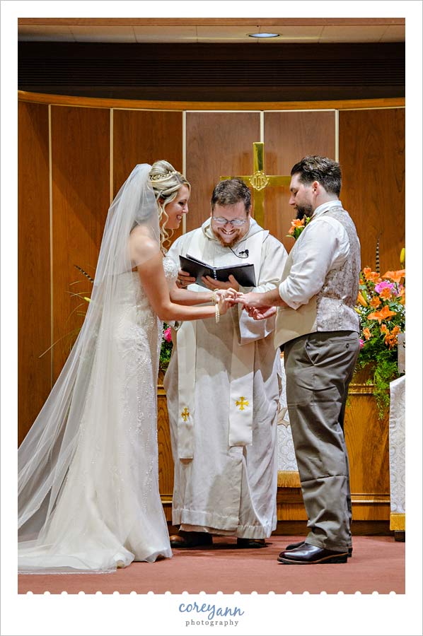 Pine View Acres Wedding with Lauren and David - Corey Ann Photography
