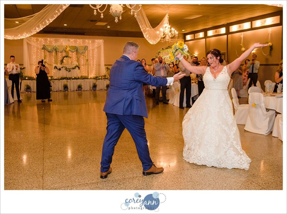 Santangelo's Party Center Wedding with Jennifer and Tim - Corey Ann ...