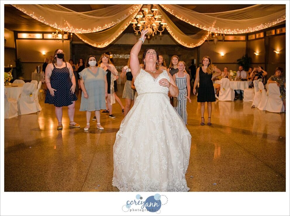 Santangelo's Party Center Wedding with Jennifer and Tim - Corey Ann ...